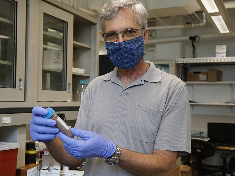 Jaffé briefs Congress on "forever chemicals"